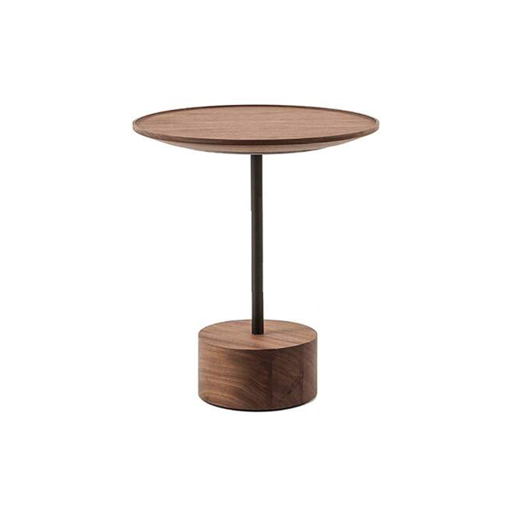 9 Low Table - 49h american walnut, by Piero Lissoni - Cassina | Matisse ...